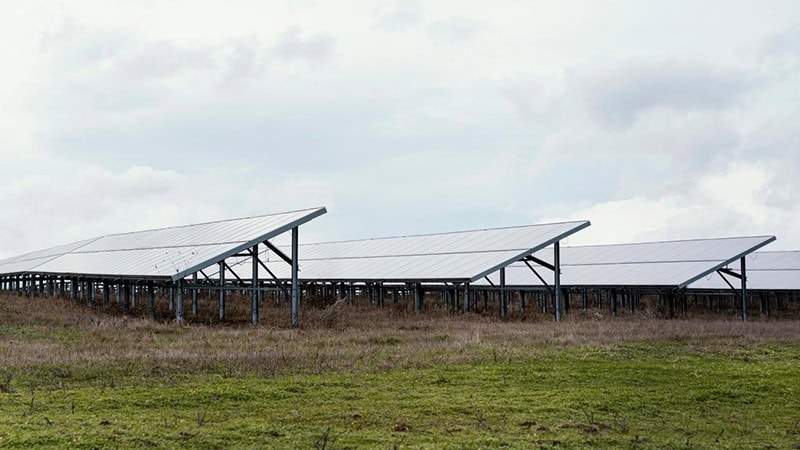 Why Solar Pile Drivers Are Essential for Efficient Solar Farm Construction